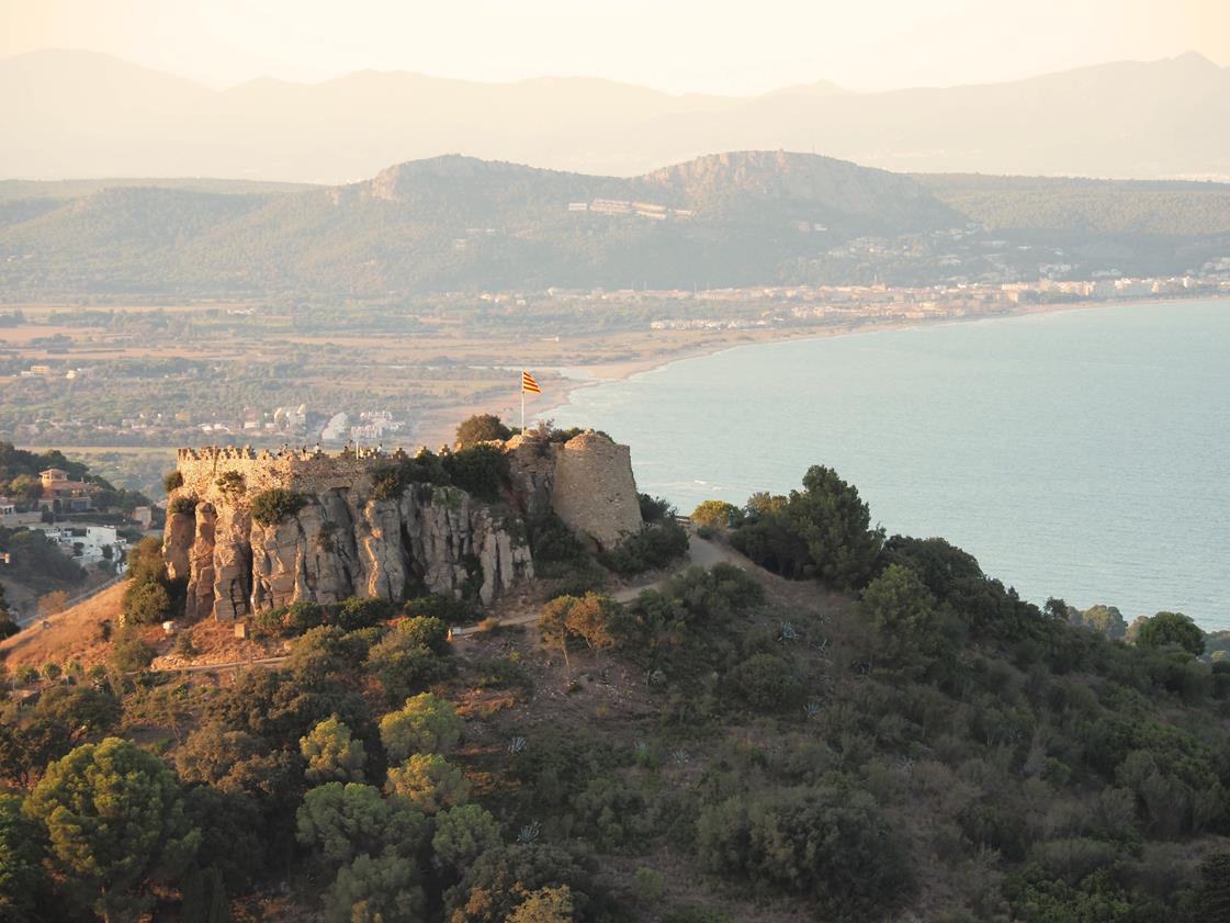 Castillo de Begur Turismo